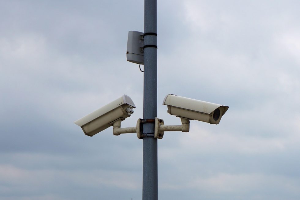 Video technology in transition: Intelligent cameras as multifunctional ...